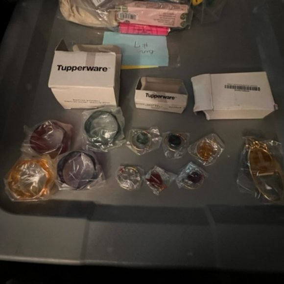 Tupperware | Other | Lot Of Tupperware Sheerly Elegant Magnets ...